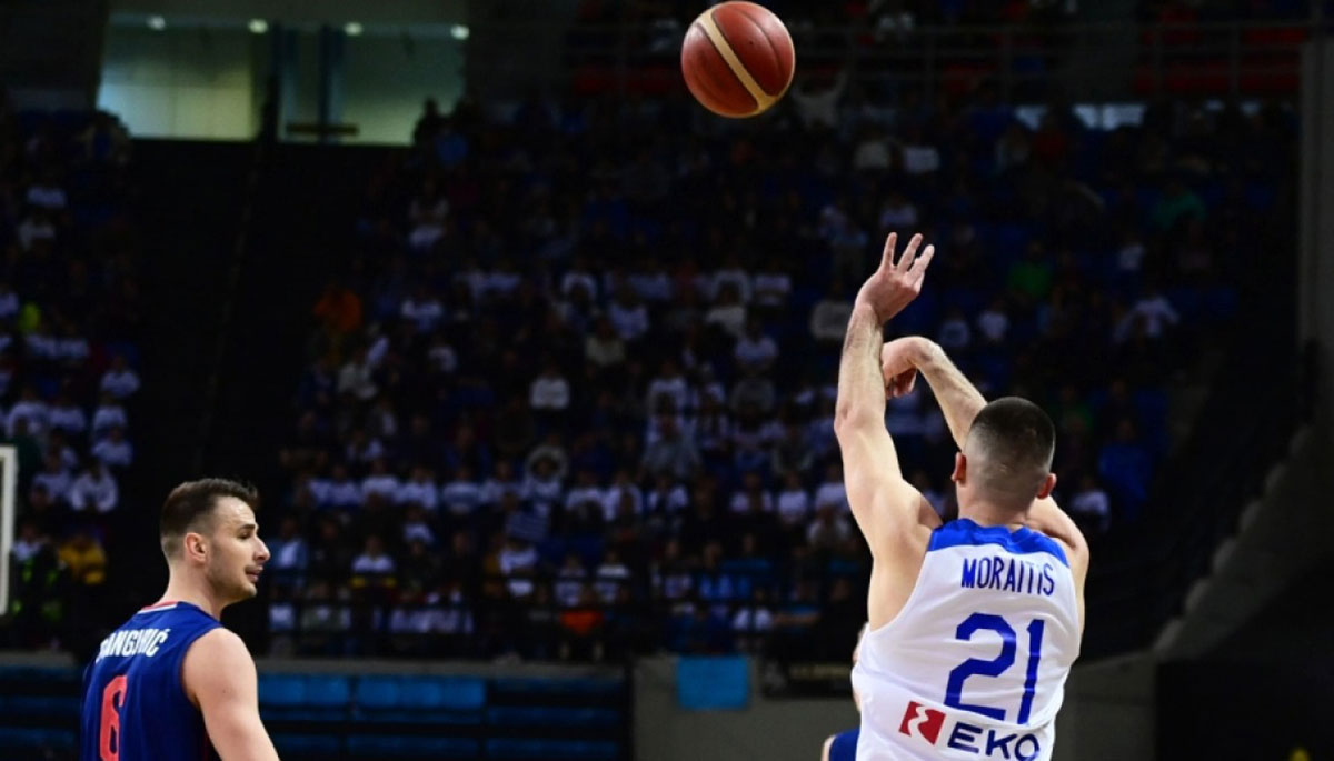 Το απίθανο buzzer-beater του Μωραΐτη που έγραψε ιστορία